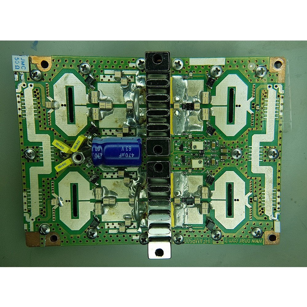 UHFAMP800 - 800W UHF Pallet Amplifier - Ürünler - OnAir